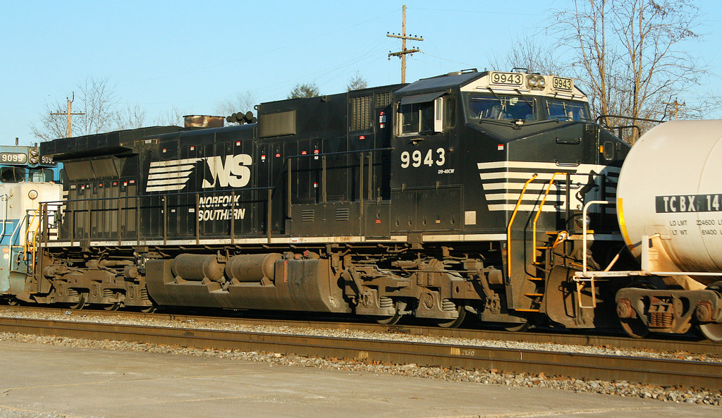 NS 9943
